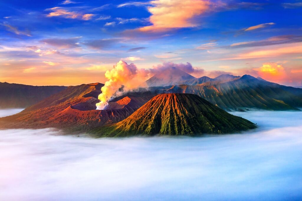 Mengulas Keunggulan Paket Wisata Bromo bagi Penikmat Wisata Alam - Spmb ...